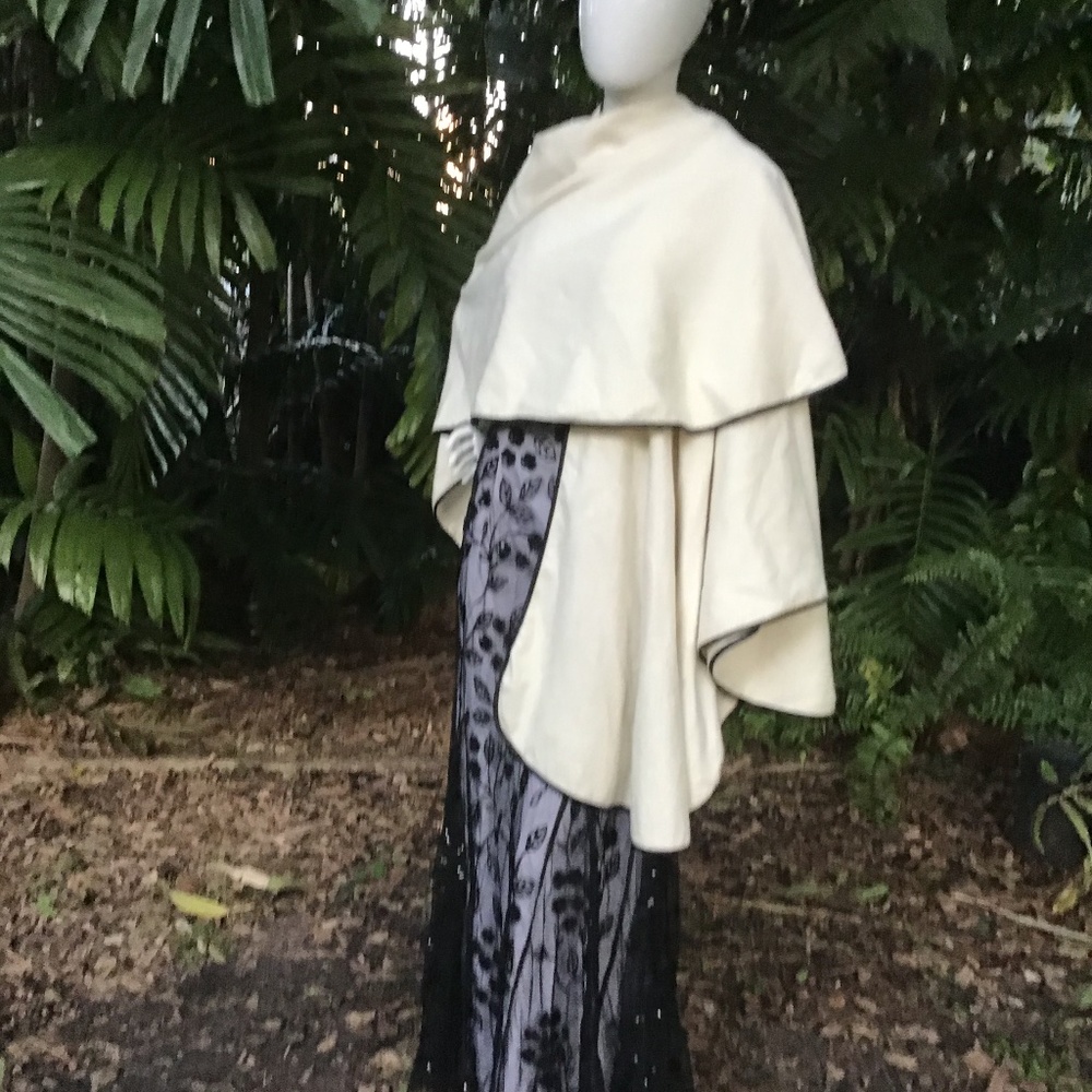 Vintage Cashmere Shawl From Colombo - Gem